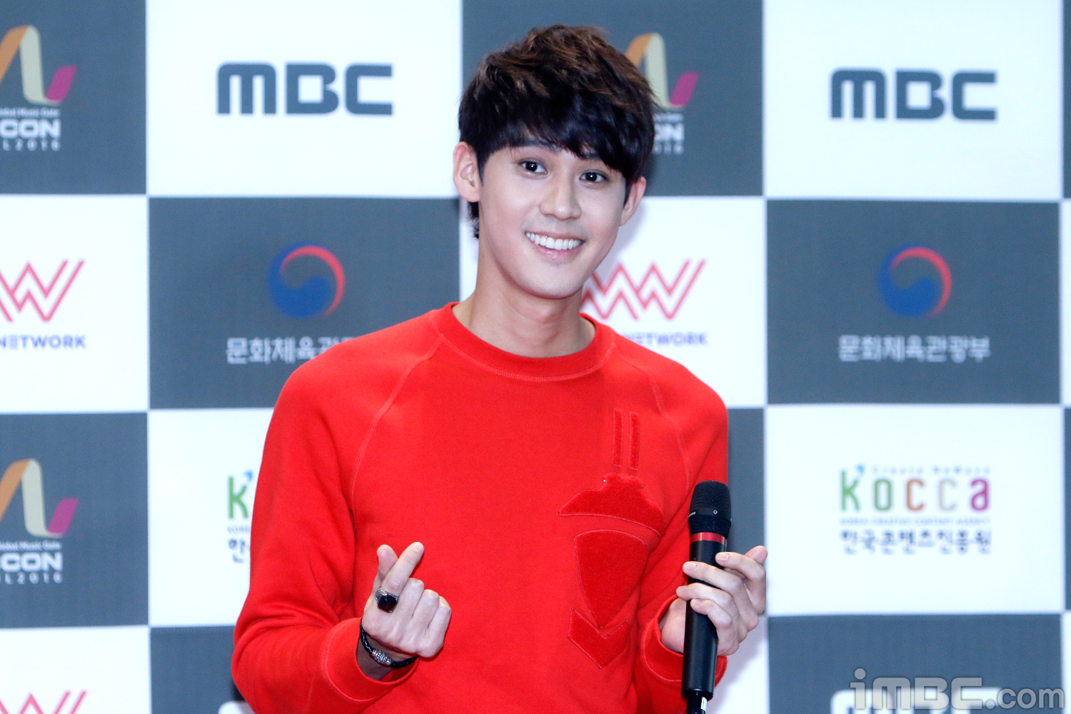 [DMC현장] 아시아 ★뮤지션들이 '상암'에 모였다! 누가누가 왔나?〈뮤콘 AMN 빅 콘서트〉