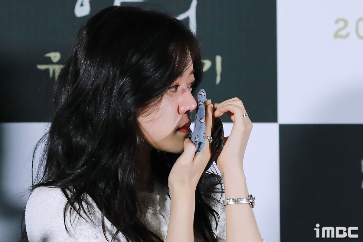항거 유관순 이야기 고아성 감옥에서의 만세씬 촬영 후 25명의 배우가 모두 뜨거운 눈물을 흘렸다