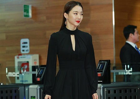 [2017 MBC 연기대상] 김성령 오상진 "오늘의 메인 MC입니다"