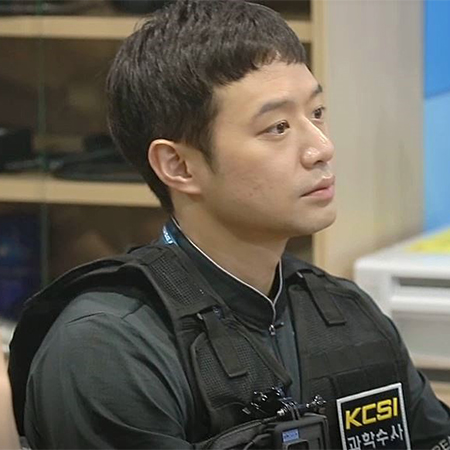 '도시경찰:KCSI' 천정명, 첫 보고서 작성에 실수 연발! '진땀'