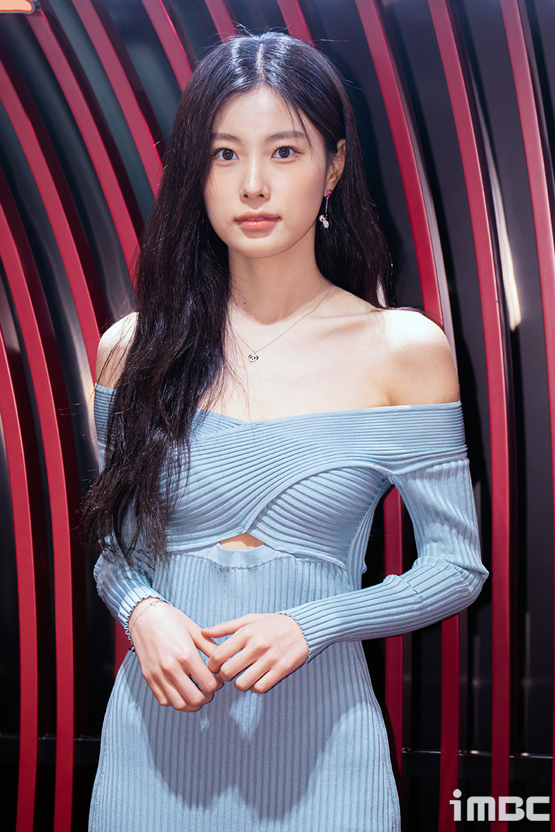 [아이즈원] 롯데백화점 파인 주얼리 키린 혜원 (스압주의) : MLBPARK