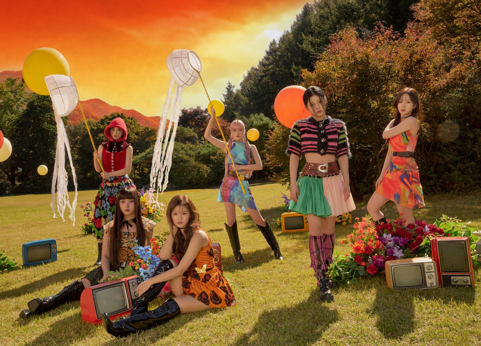 NMIXX, 'Love Me Like This'로 '쇼챔'1 위&데뷔곡 'O.O' 뮤비 1억 뷰 돌파