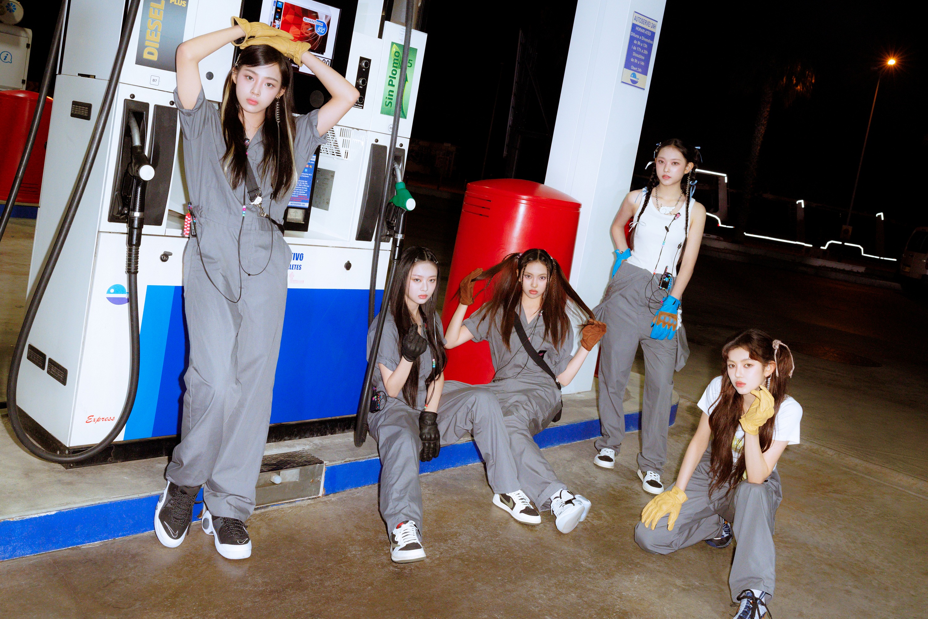 뉴진스 ‘Super Shy’, 스포티파이 글로벌 4위 기록...韓·美·日·中 주요 차트 강타