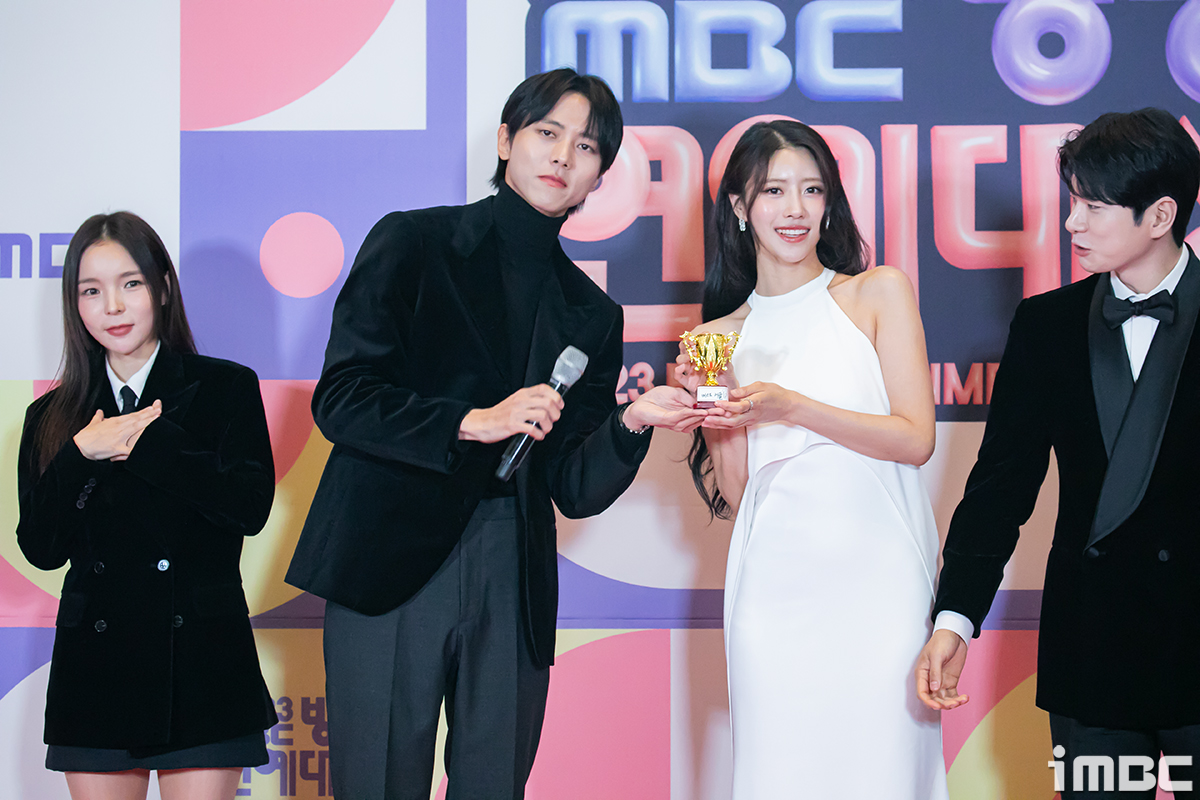 [포토] 주우재-이미주, 베스트커플상 도전