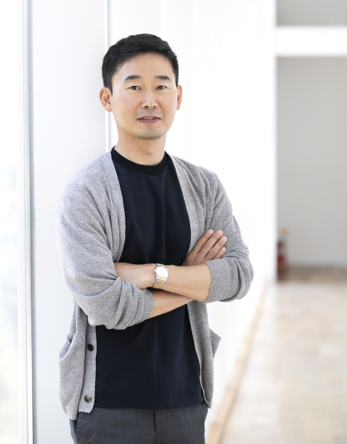 'SNL' PD "에이스토리, 노예계약 강요…이적료 70억 요구"[전문]