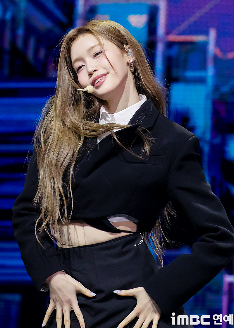 [포토] 이즈나 데뷔 izna 무대 모음