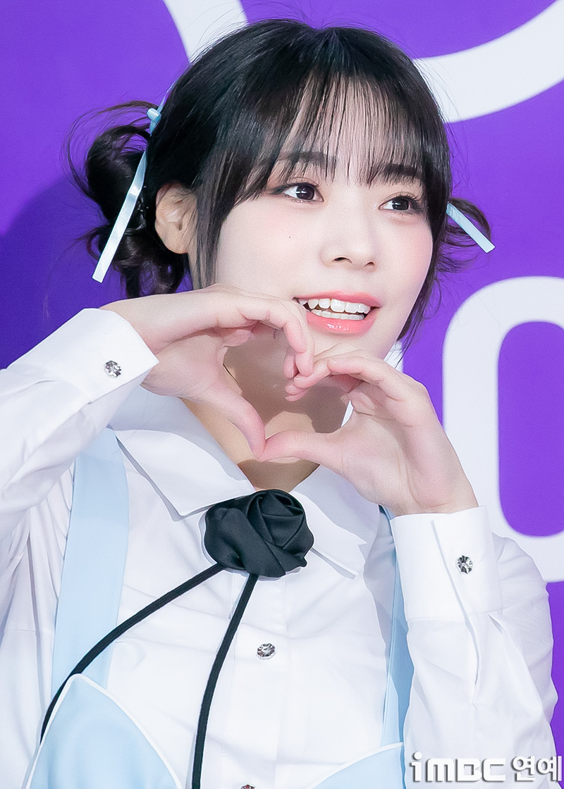 [움짤] QWER 쵸단 마젠타 히나 시연, 2025 중독