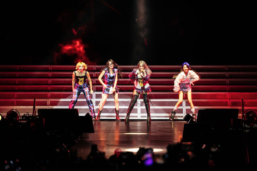 12개 도시 찾은 2NE1, 4월 서울서 화려한 피날레