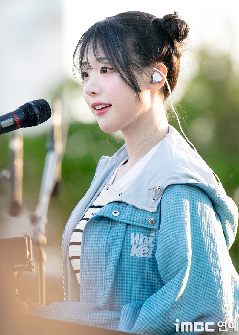 [포토] QWER 히나, 러브 히나