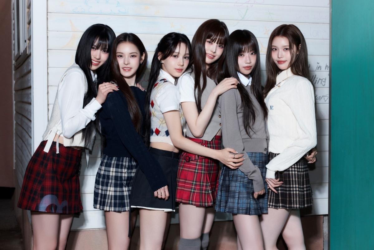 'D-DAY' 이즈나 "사랑의 두근거림 'BEEP(삡)'으로 표현" [일문일답]