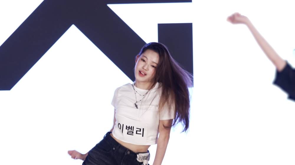 ‘올라운더 연습생’ 이벨리-찬야, YG DNA 계보 잇는 완성형 걸그룹 탄생 예감